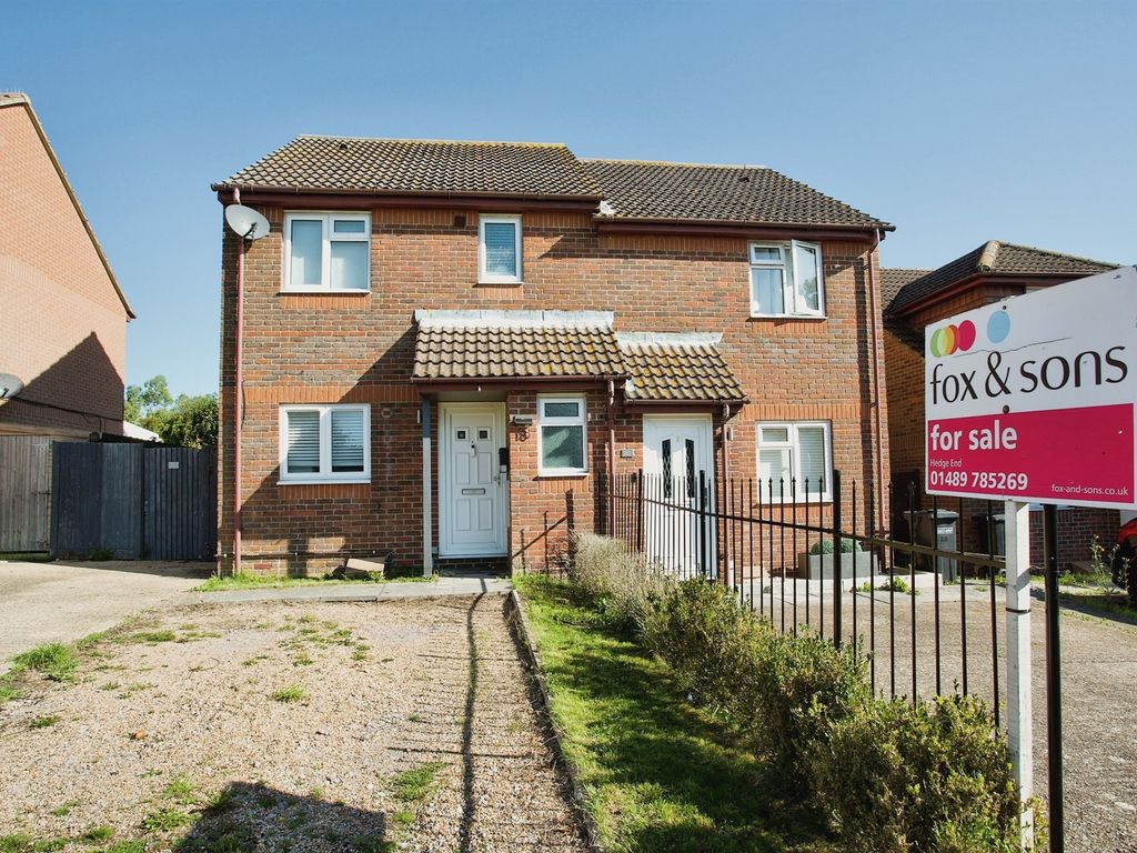 3 Bed Semi Detached House For Sale In Mallards Road Bursledon