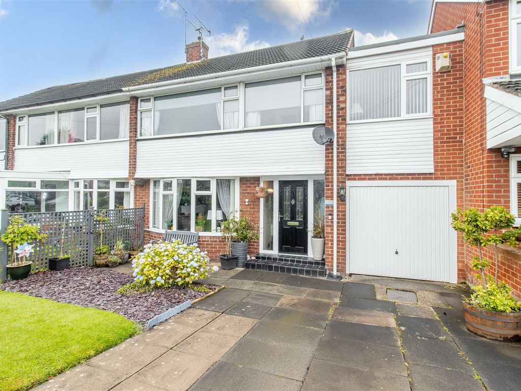 4 bed property for sale in Chantry Drive, Wideopen, Newcastle Upon Tyne ...