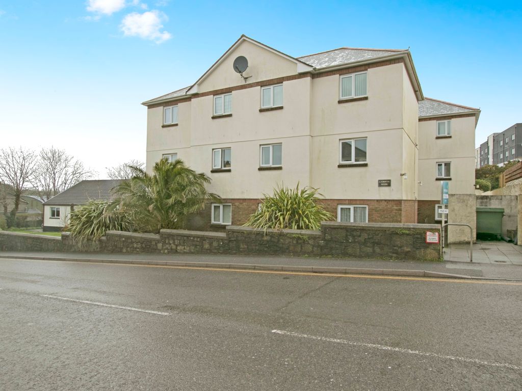 1 bed flat for sale in East Hill, Tuckingmill, Camborne, Cornwall TR14, £120,000 - Zoopla