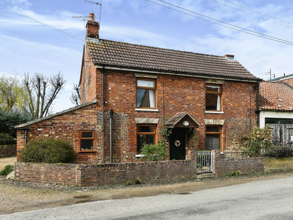 2 Bed Cottage For Sale In Wisbech Road Church End West Walton