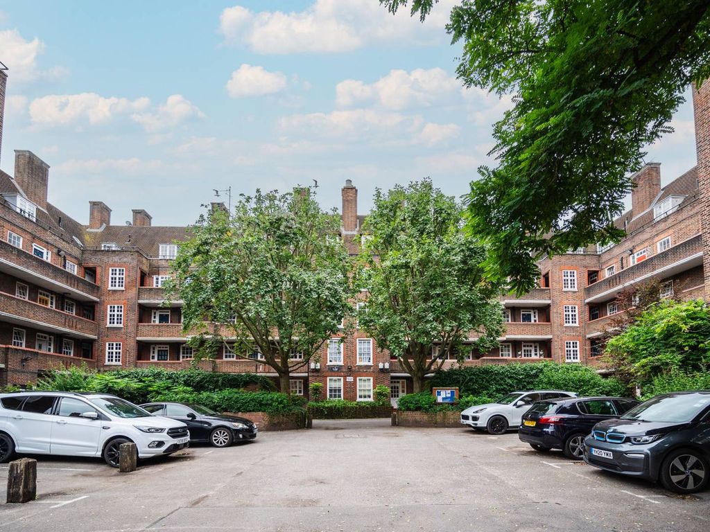 3 bed flat for sale in Frampton Street, Lisson Grove, London NW8 - Zoopla