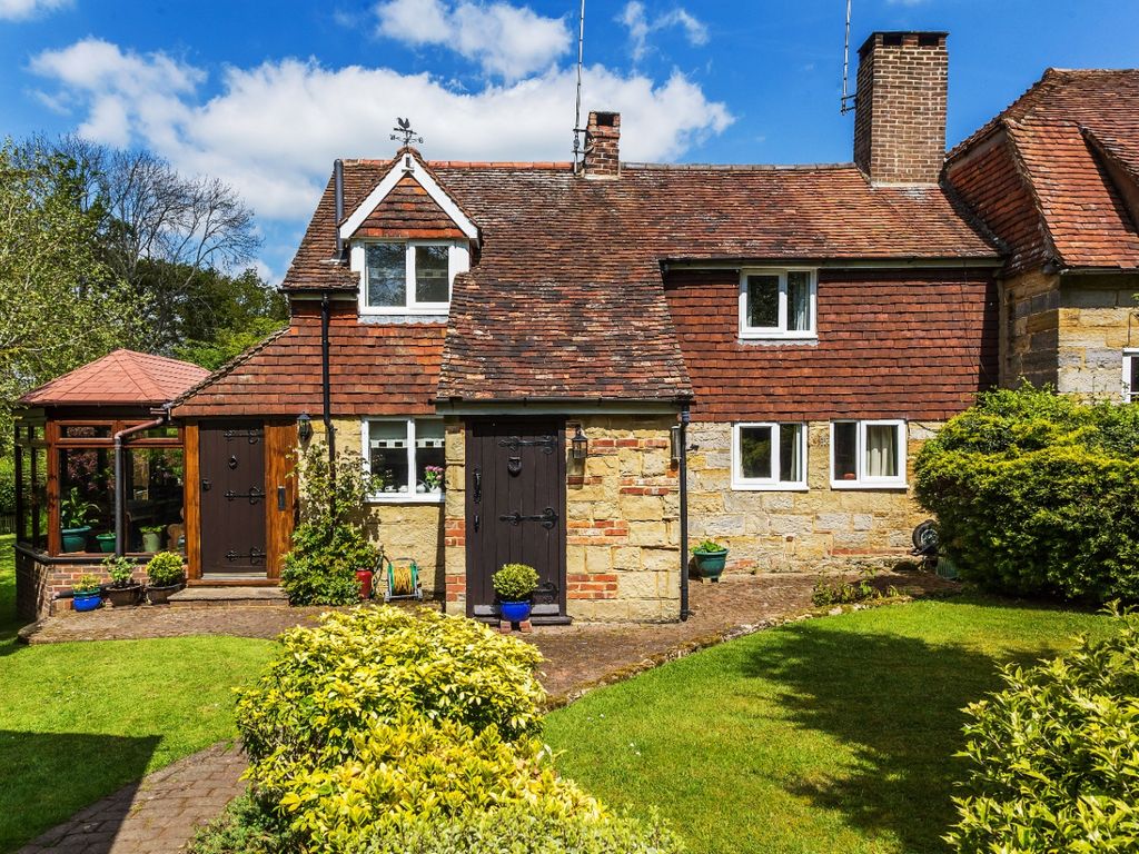 2 Bed Cottage For Sale In Rogerstown Holtye Common Cowden Edenbridge