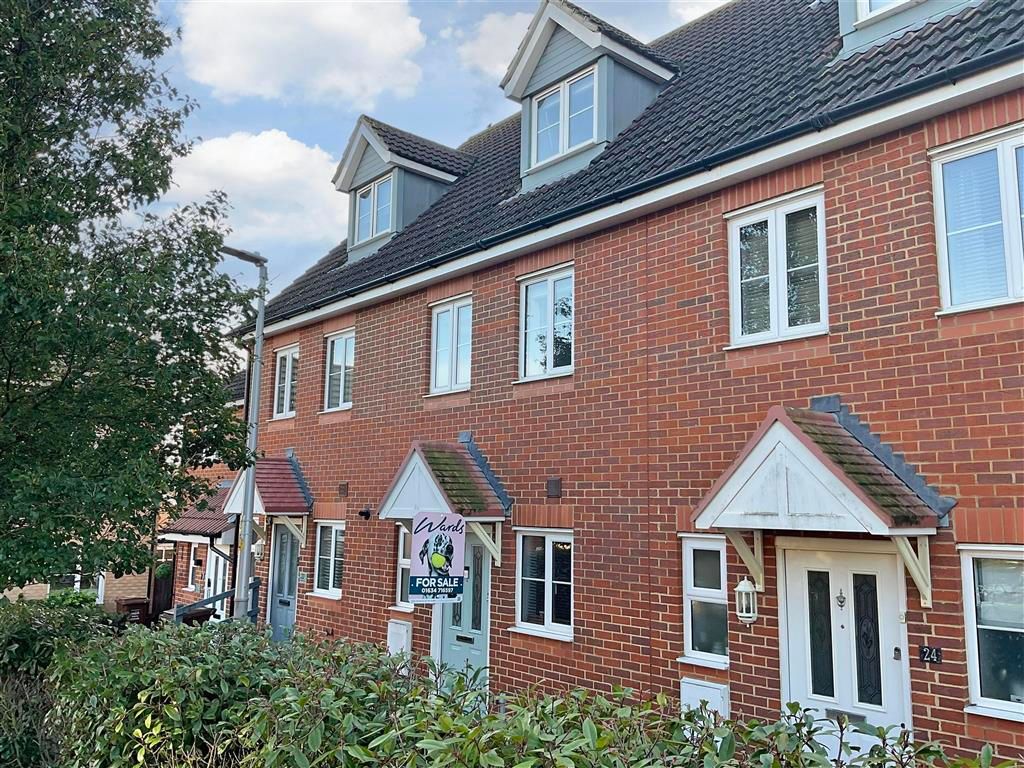 3 bed terraced house for sale in Rivenhall Way, Hoo, Rochester, Kent ...