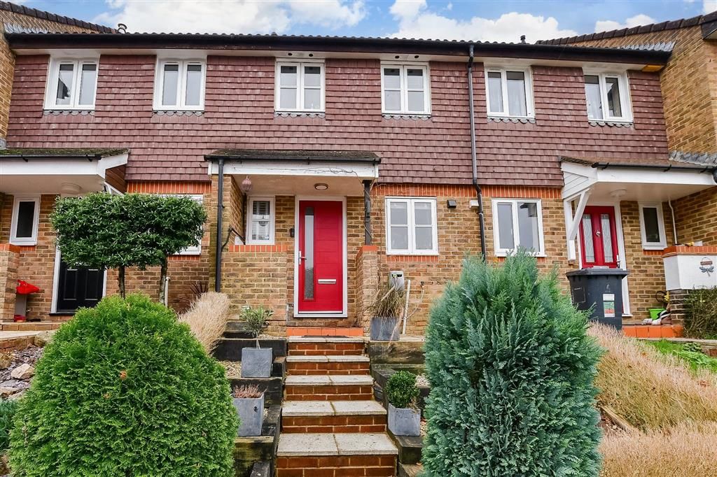 2 Bed Terraced House For Sale In The Jackdaws Ridgewood Uckfield