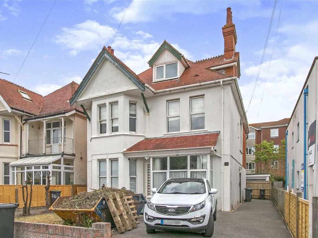 1 Bed Flat For Sale In Stourcliffe Avenue Southbourne Bournemouth Bh6