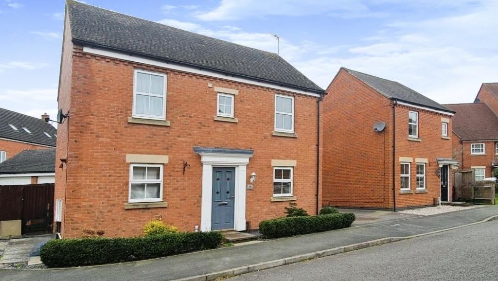 3 Bed Detached House For Sale In Speedwell Road Desborough Kettering