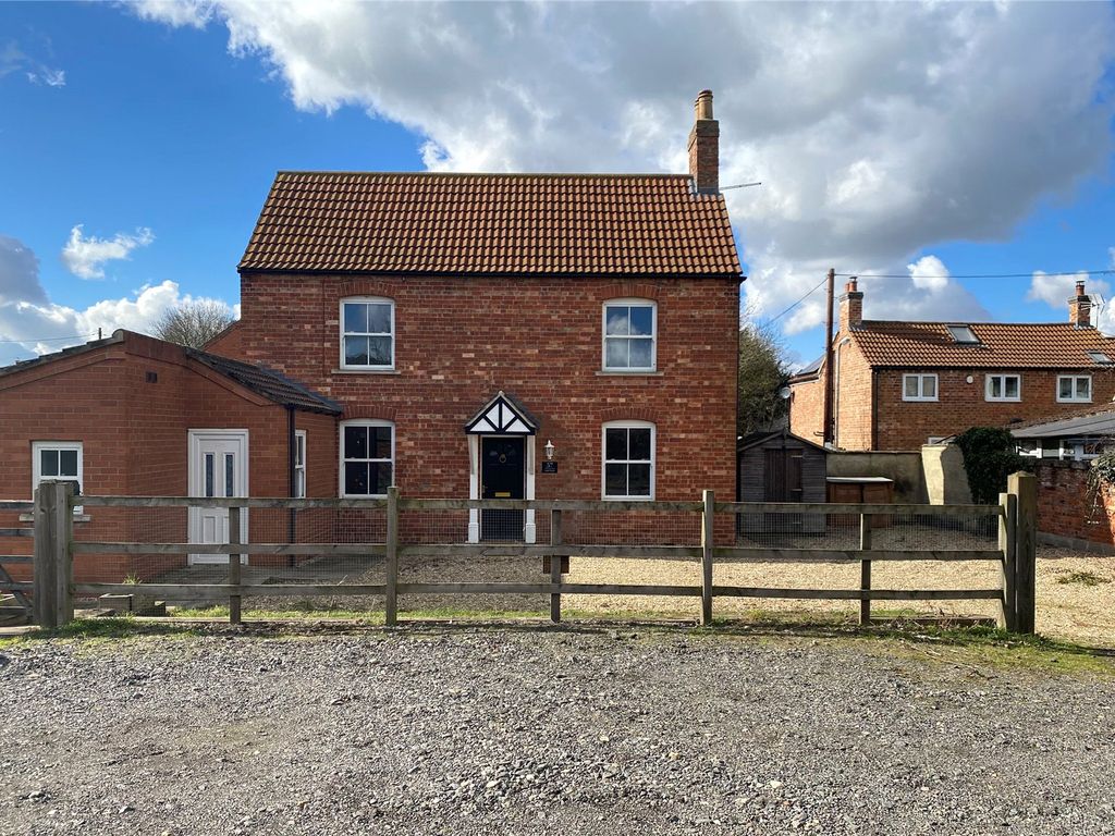 3 bed detached house for sale in Main Road, Anwick NG34 - Zoopla