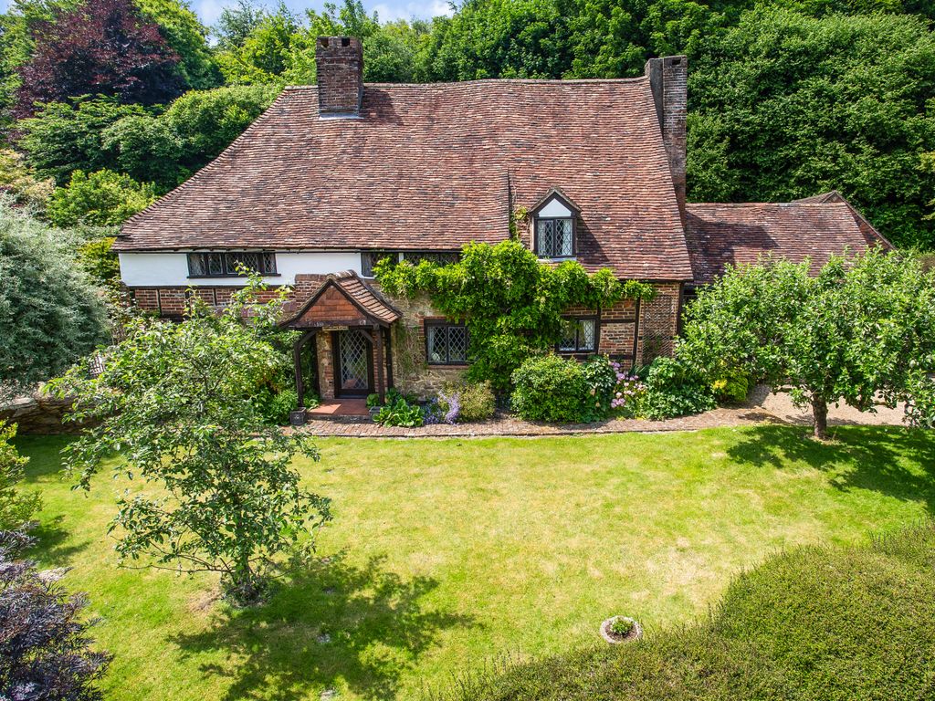 4 bed detached house for sale in French Street, Westerham TN16, £ ...
