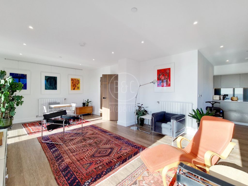 3 bed flat for sale in Loder House, London SE3 - Zoopla