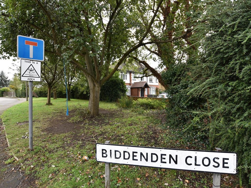 Land for sale in Willington Street, Maidstone ME15, £15,000 - Zoopla