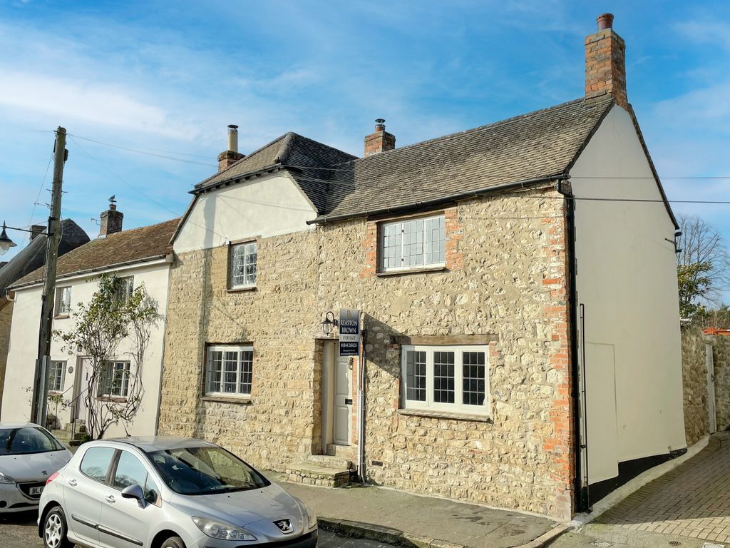 4 bed semi-detached house for sale in High Street, Long Crendon, Long ...