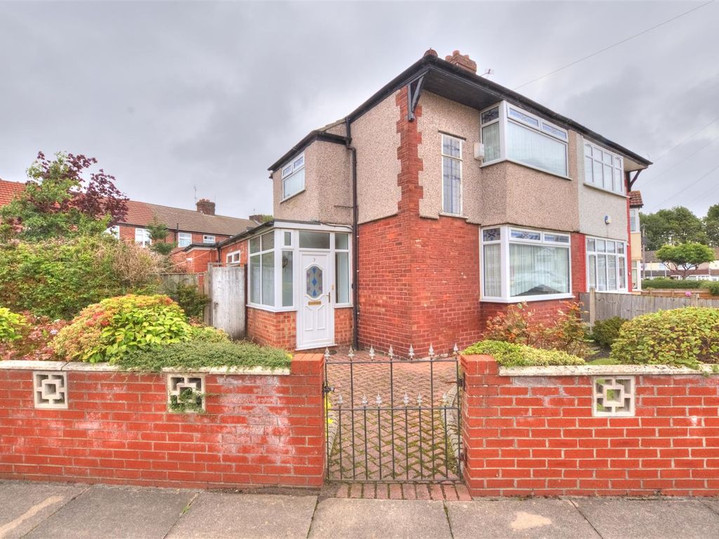 3 Bed Semi Detached House For Sale In Buttermere Gardens Crosby
