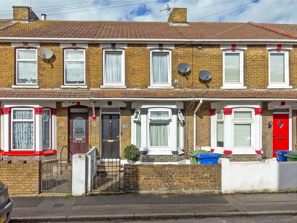 4 bed terraced house for sale in Crown Road, Sittingbourne, Kent ME10 ...