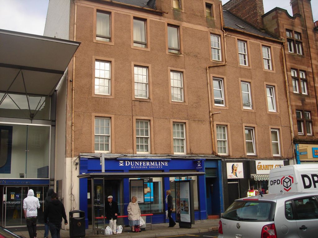 2 bed flat to rent in Marshall's Buildings, King Edward Street, Perth ...