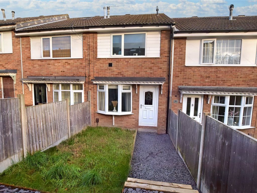 2 Bed Town House For Sale In Lawns Mount Leeds West Yorkshire Ls12 £