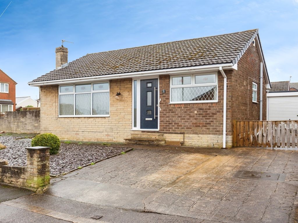 2 Bed Detached Bungalow For Sale In Westfield Crescent Ossett Wf5 £