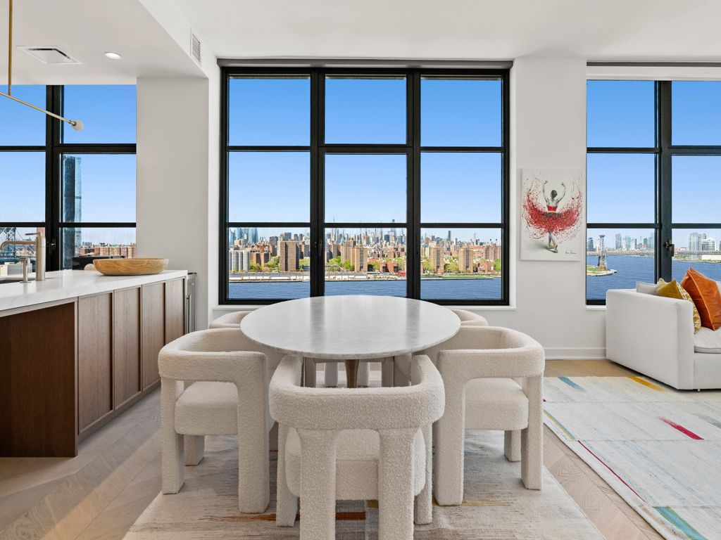 180 Front St, Brooklyn, Ny 11201, Usa, 3 bed apartment for sale, £ ...