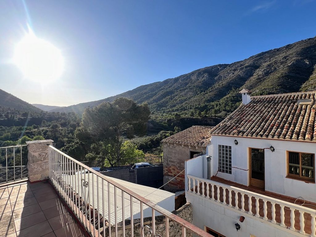 2 bed town house for sale in Benigembla, Alicante, Spain, £136,181 - Zoopla