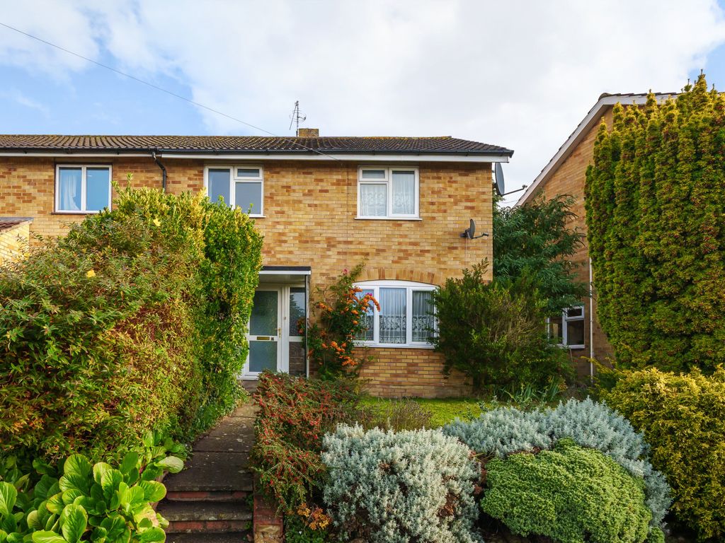 3 bed end terrace house for sale in Mathews Way, Stroud ...
