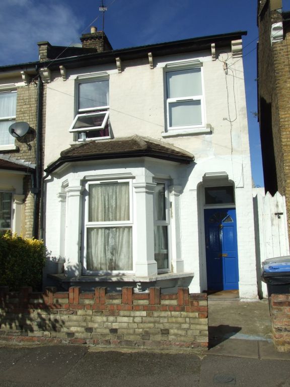 Studio to rent in Ranelagh Road, London NW10 - Zoopla