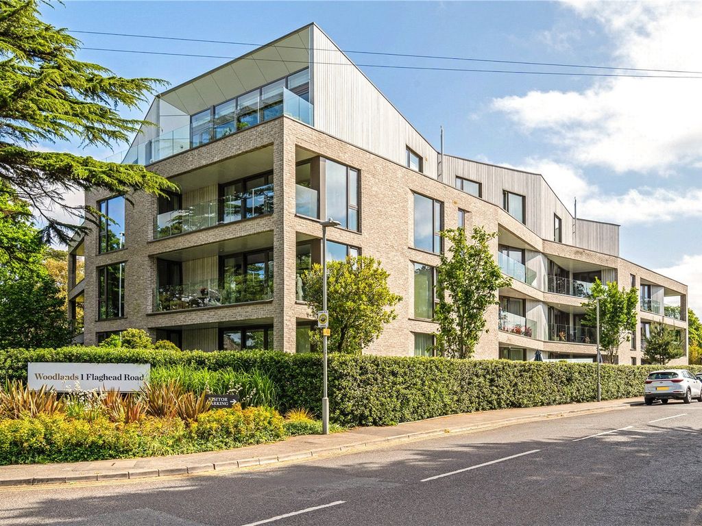 2 bed flat for sale in Flaghead Road, Poole, Dorset BH13, £725,000 - Zoopla