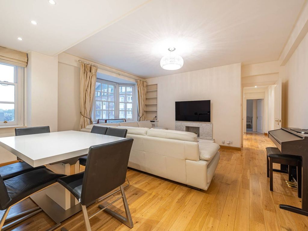 2 bed flat to rent in Whiteheads Grove, Chelsea, London SW3, £3,467 pcm ...