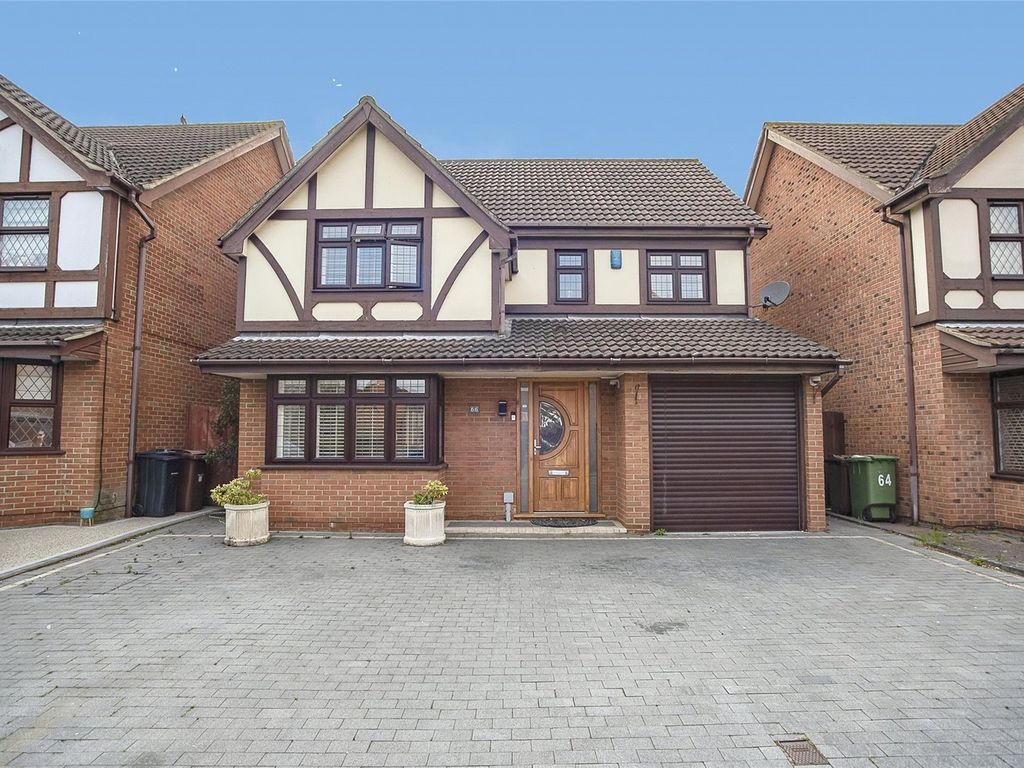 4 bed detached house for sale in Gilbert Road, Chafford Hundred, Grays ...