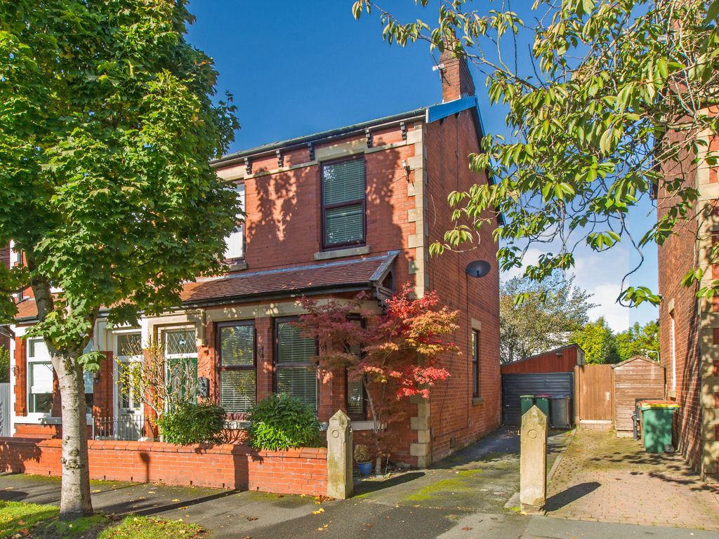 4 Bed Semi Detached House For Sale In Harrison Road Fulwood Preston