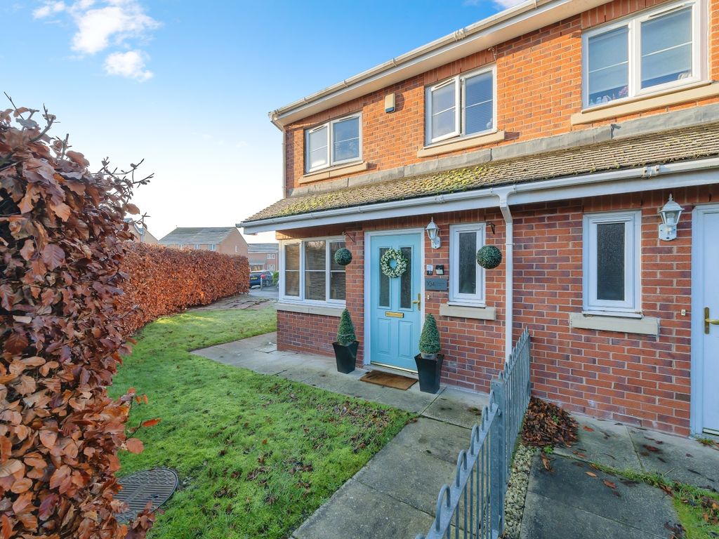 3 Bed Semi Detached House For Sale In Blenheim Close Padgate