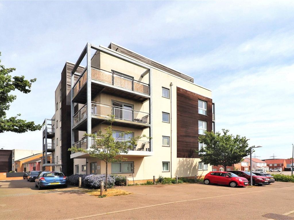 1 bed flat to rent in Cameron Drive, Dartford, Kent DA1, £1,250 pcm ...
