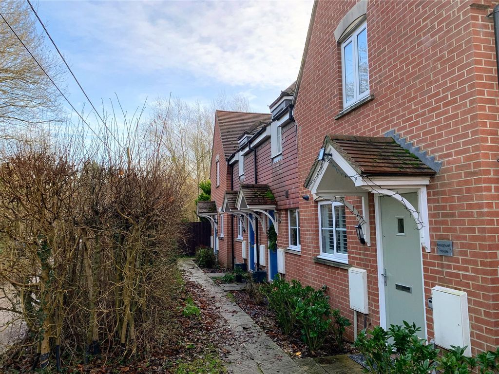 2 bed end terrace house for sale in Mill Lane, Padworth, Reading ...