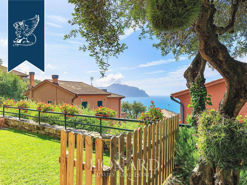 Pieve Ligure, Genova, Liguria, 4 bed villa for sale, £2,253,366 - Zoopla