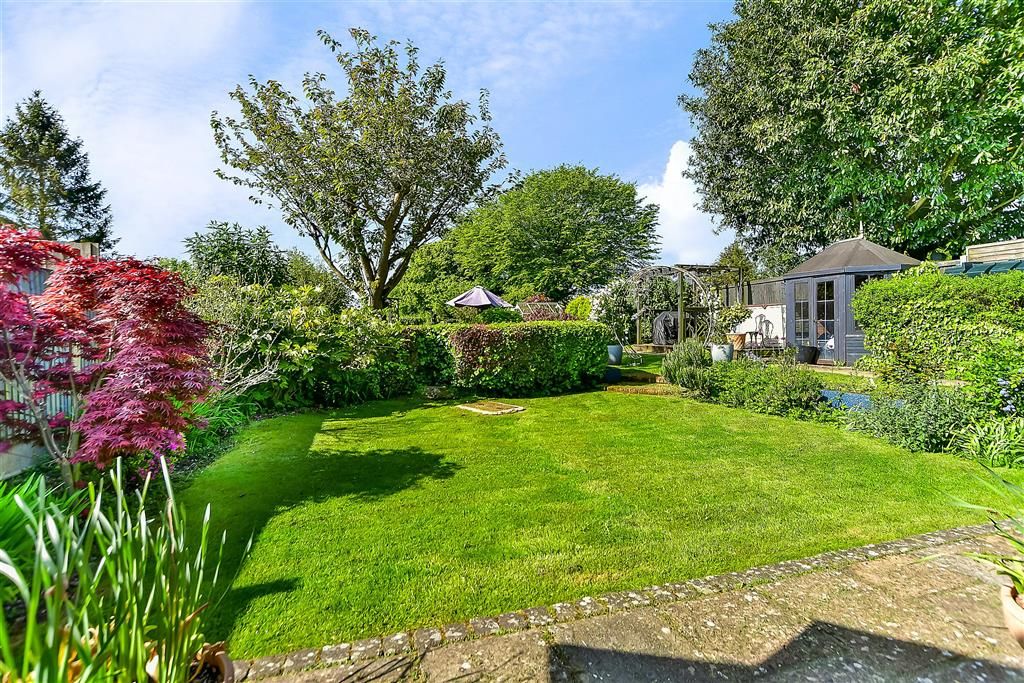3 bed detached bungalow for sale in The Street, Frinsted, Sittingbourne ...