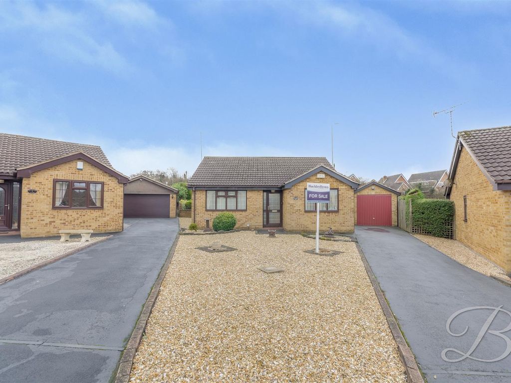 3 Bed Detached Bungalow For Sale In Glasby Court Ollerton Newark Ng22