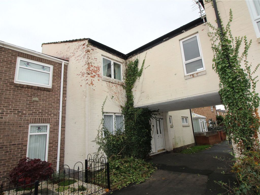 5 Bed Terraced House For Sale In Coquet Washington Tyne And Wear Ne38