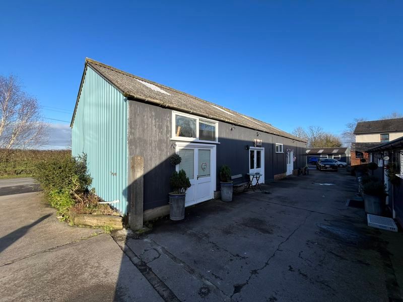 Property to let in Black Leach Farm, Roots Lane, Catforth Preston PR4 ...