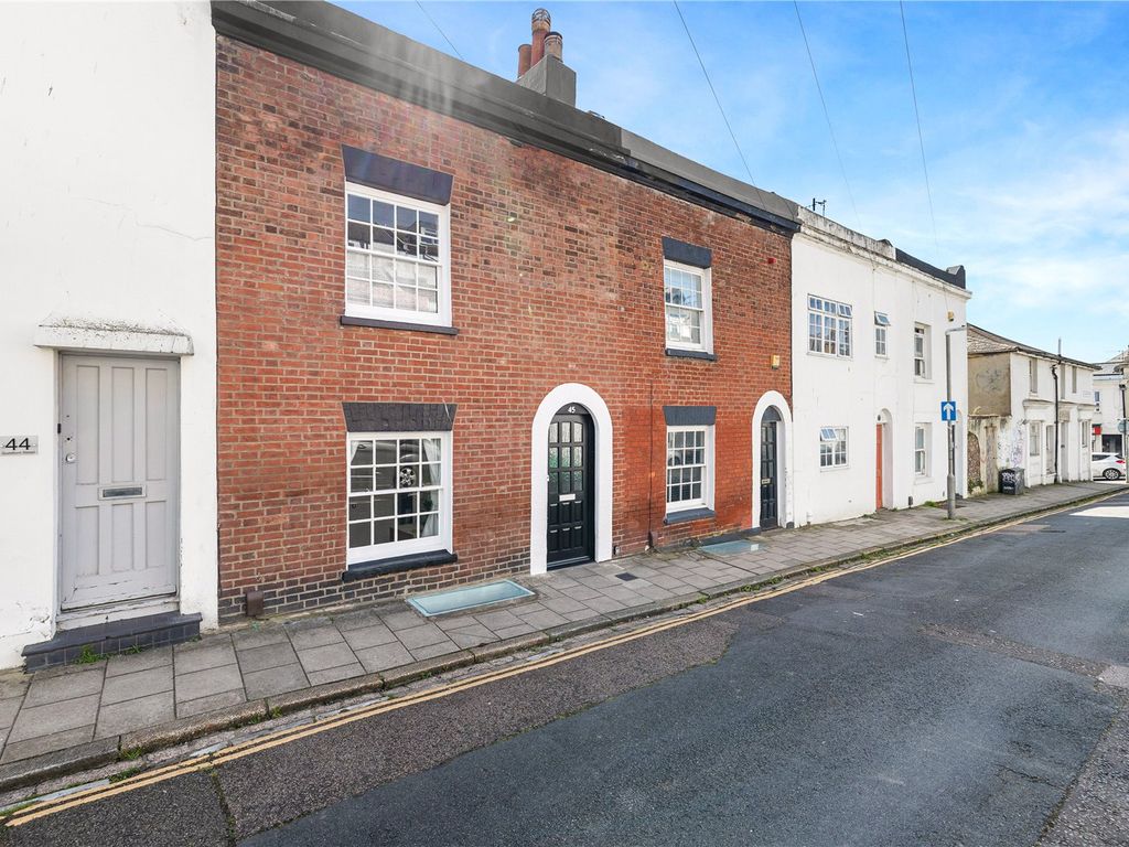 4 Bed Terraced House For Sale In Guildford Street Brighton East