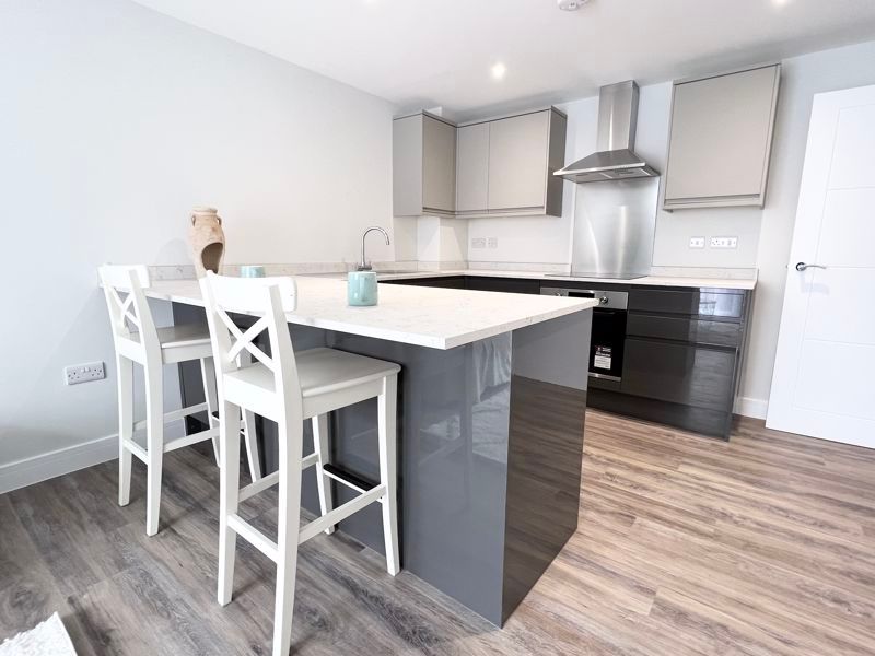 New home, 2 bed flat for sale in Ramparts, Wilton Road, Salisbury SP2, £199,950 - Zoopla