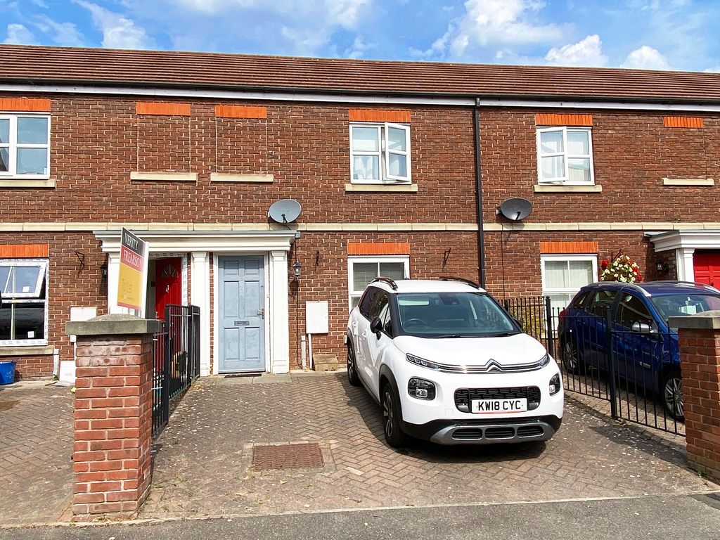 2 bed terraced house to rent in Verity Walk, Harrogate HG2 - Zoopla