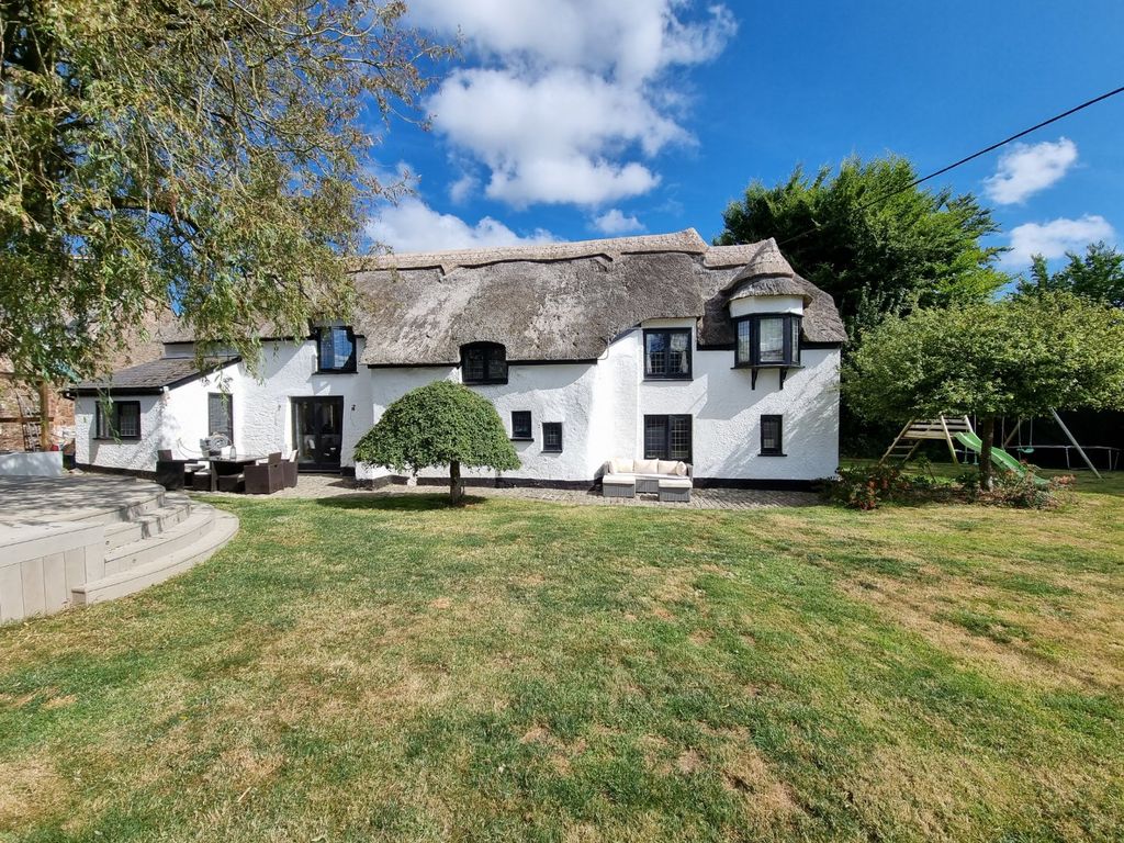 4 bed detached house for sale in The Wolery, Templeton, Tiverton, Devon ...