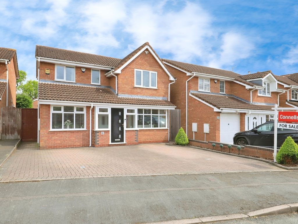 4 bed detached house for sale in Thistledown Drive, Featherstone ...