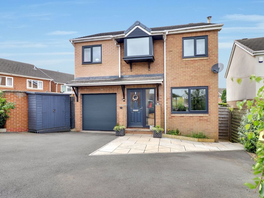 4 Bed Detached House For Sale In Moorland Rise Meltham Holmfirth