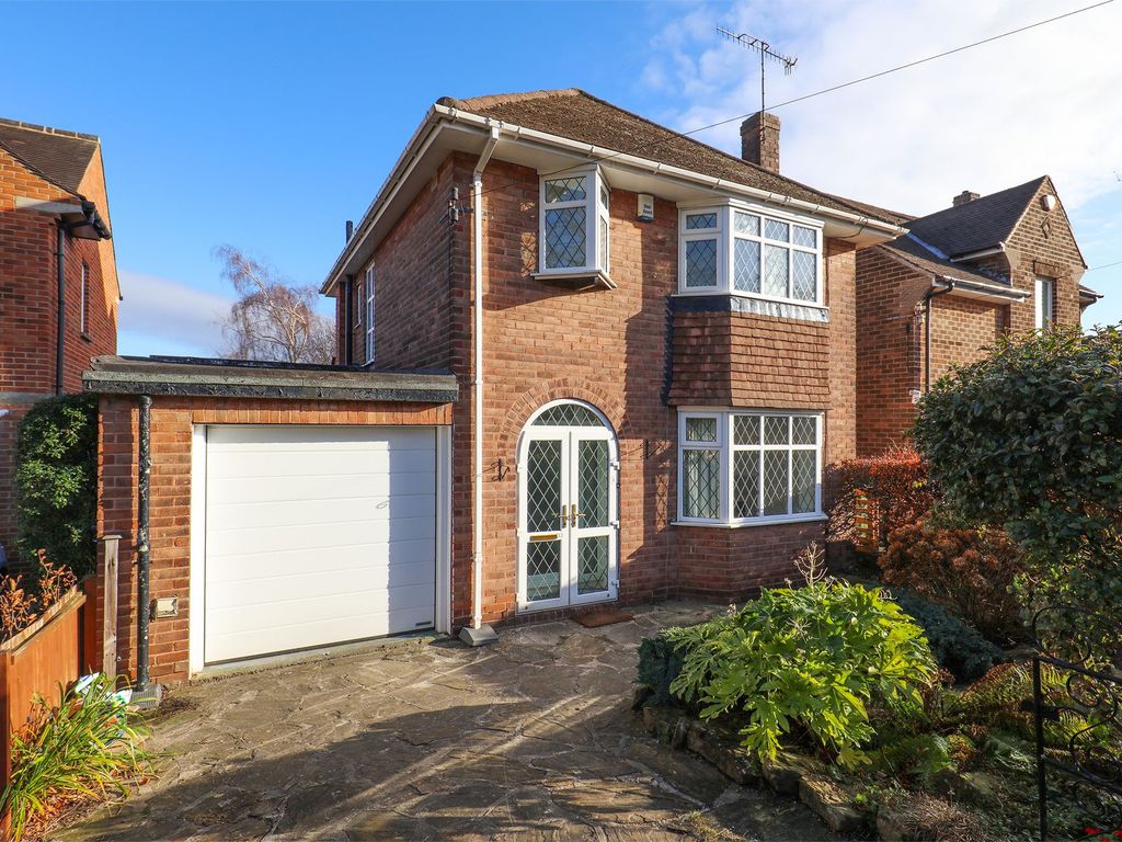 3 bed detached house to rent in Button Hill, Sheffield S11 - Zoopla