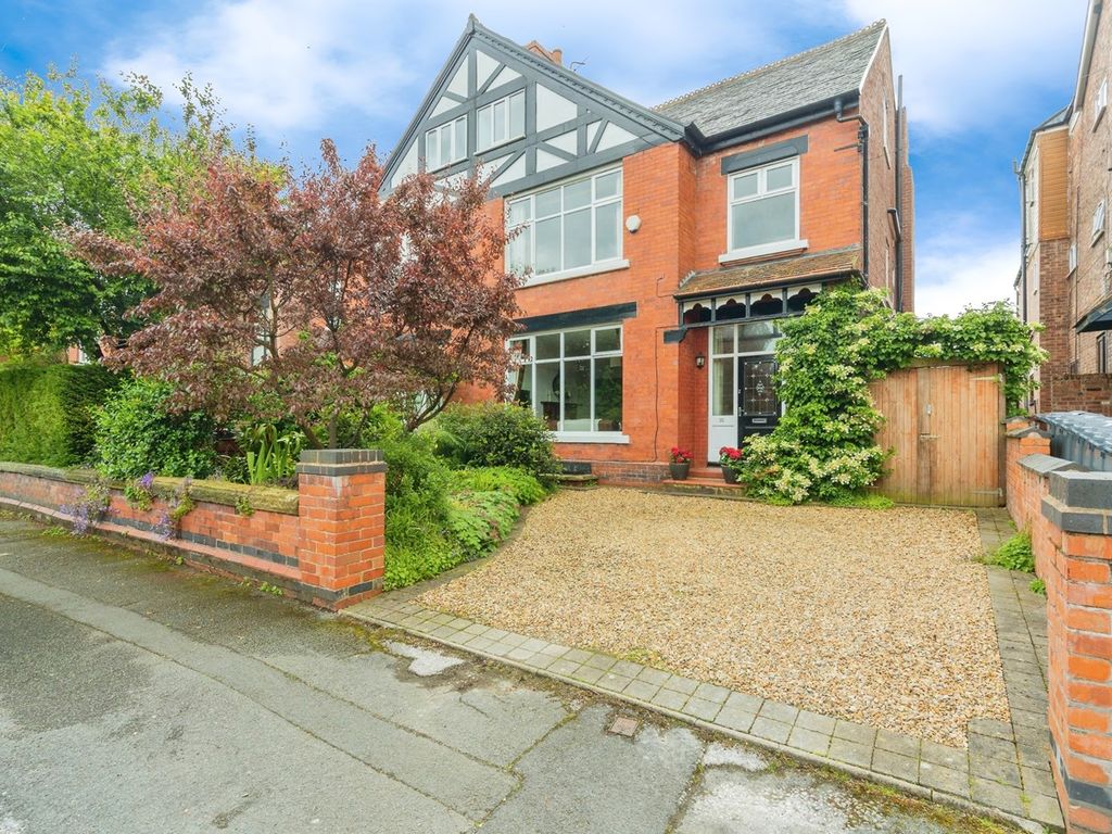 6 Bed Semi Detached House For Sale In Atwood Road Manchester M20 £