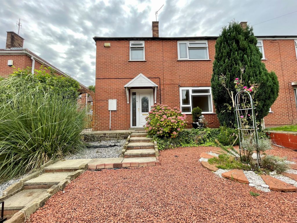3 Bed Semi Detached House For Sale In Langley Road Rodley Leeds Ls13