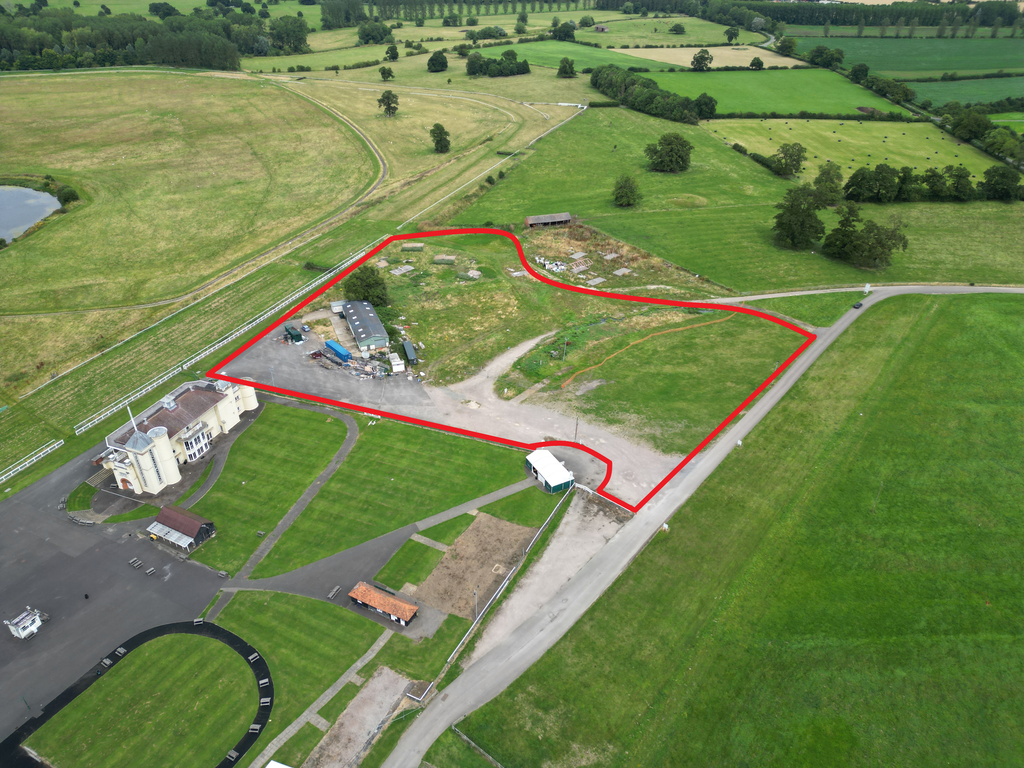 Industrial to let in London Road, Towcester NN12, £100,000 pa - Zoopla