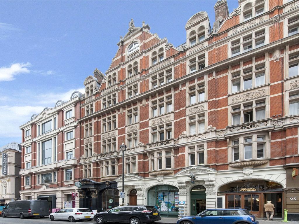 2 bed flat to rent in St. Martin's Lane, Covent Garden, London WC2N, £ ...