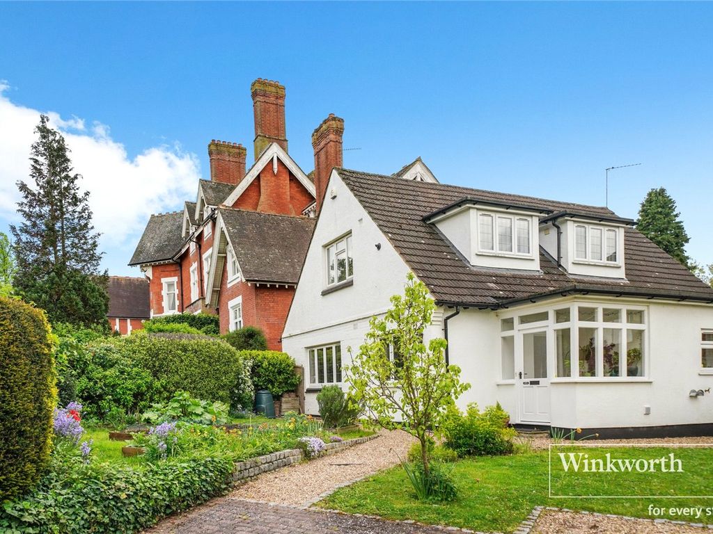 3 bed detached house for sale in Church Road, Shortlands, Bromley BR2 ...
