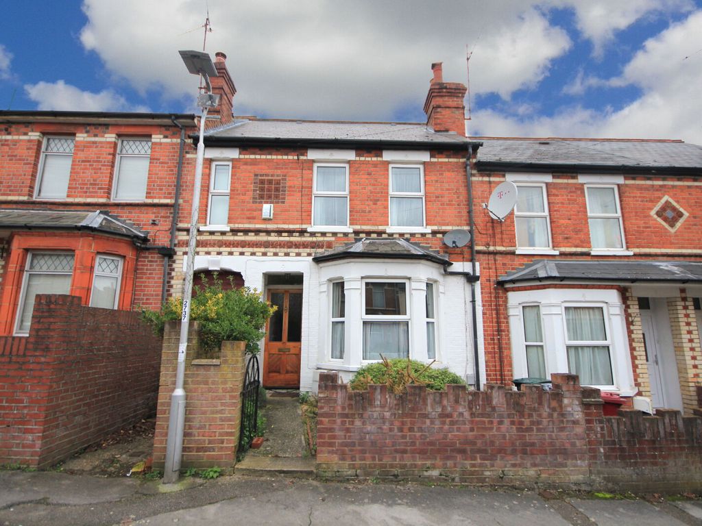 4 Bed Terraced House For Sale In Shaftesbury Road Reading Berkshire