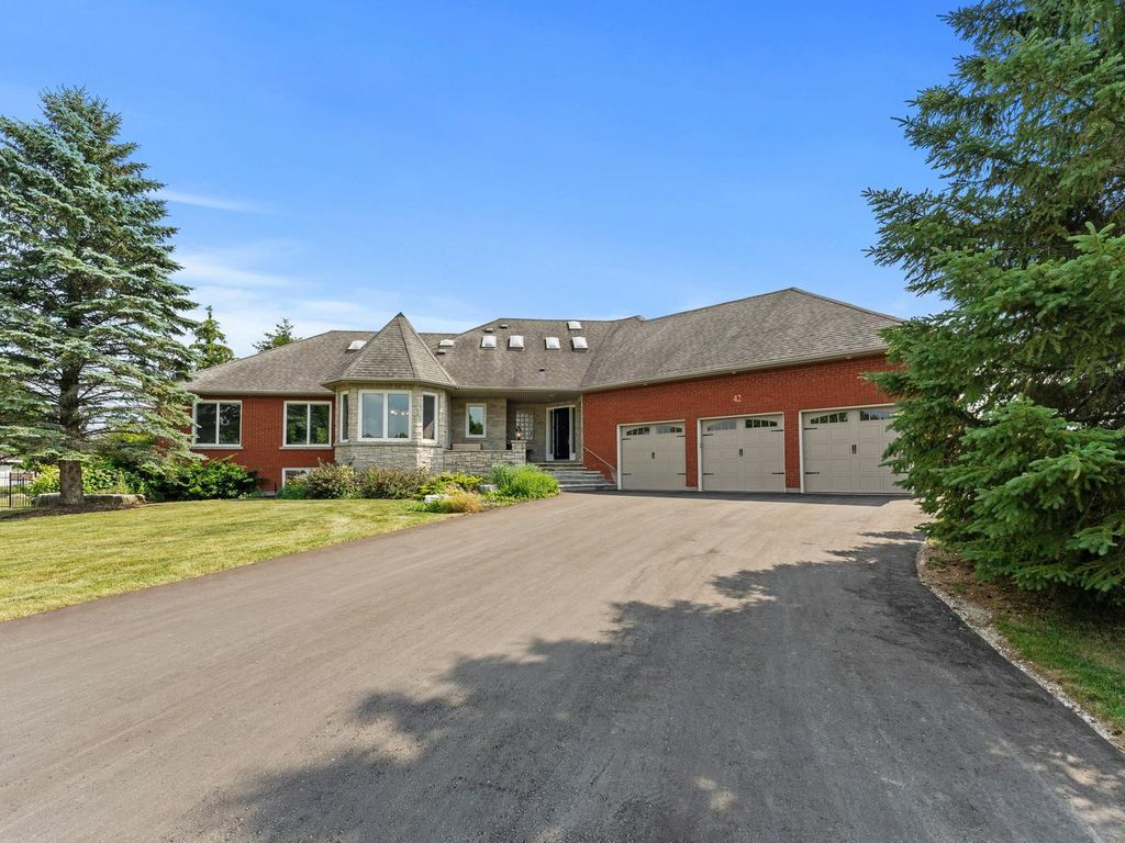 42 Witherspoon Way, Nobleton, On 1N0, Canada, 4 bed detached house for ...